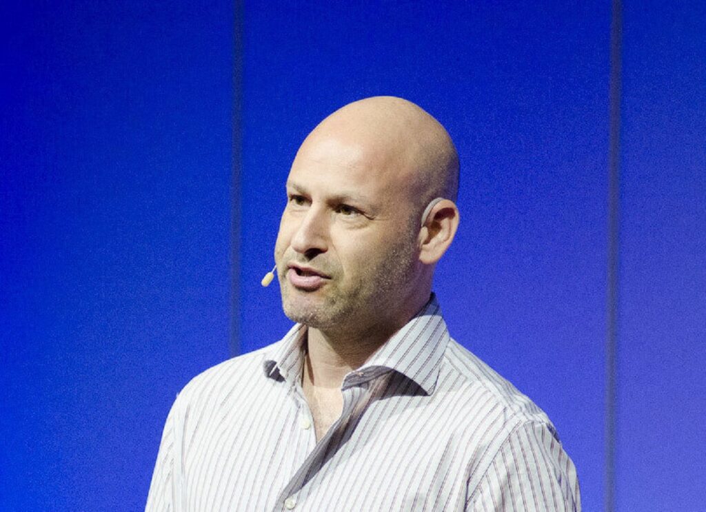 Does Vitalik Buterin Own Ethereum? 8 people who make Ethereum so ...